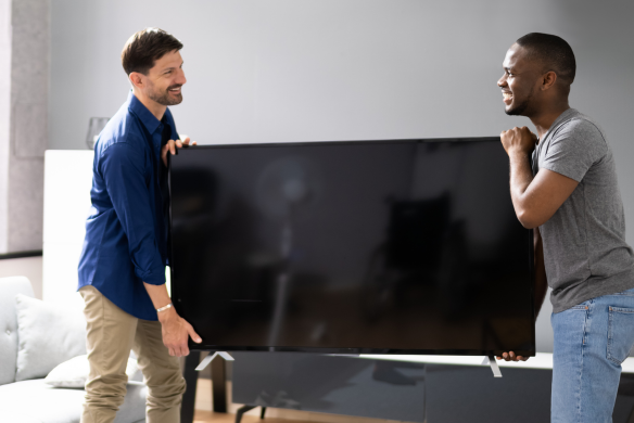 Hollywood Storage Center Tip: Safely Storing Your TV